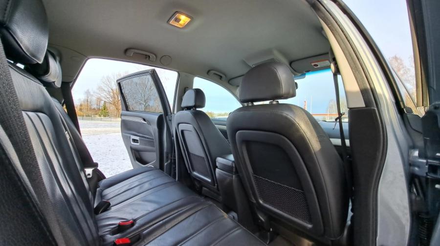 Pelēks Opel Antara 2013 Rīga, ar dzinēja tilpumu 2.20 L un nobraukumu 256 tūkst. km par 6590 €, foto 41 vietnē AUTOMOTO.COM.LV