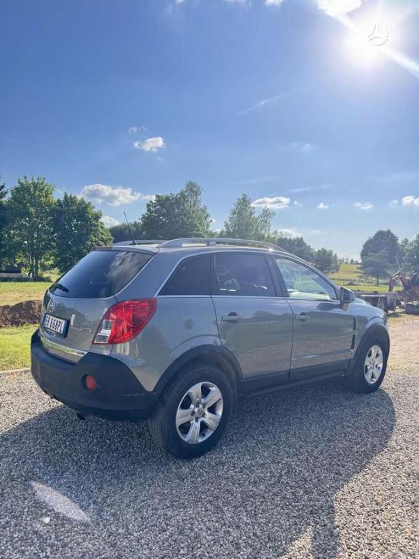 Grey Opel Antara 2013 in Vilnius, with an engine capacity of 2.23 L and mileage of 257 thousand km for 5450 €, photo 7 on AUTOMOTO.COM.LV