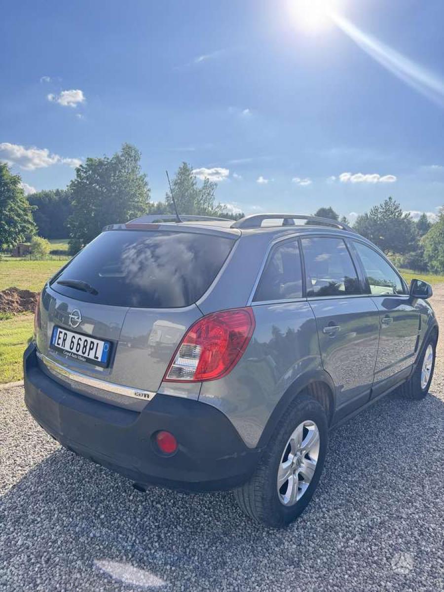 Pelēks Opel Antara 2013 Viļņa, ar dzinēja tilpumu 2.23 L un nobraukumu 257 tūkst. km par 5450 €, foto 9 vietnē AUTOMOTO.COM.LV