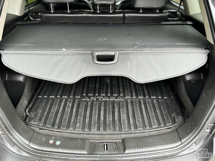 Grey Opel Antara 2013 in Marijampole, with an engine capacity of 2.20 L and mileage of 160 thousand km for 5400 €, photo 9 on AUTOMOTO.COM.LV