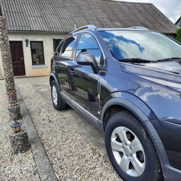 Pelēks Opel Antara 2013 Naujoji Akmenė, ar dzinēja tilpumu 2.20 L un nobraukumu 208 tūkst. km par 5500 €, foto 3 vietnē AUTOMOTO.COM.LV