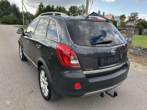 Grey Opel Antara 2013 in Panevezys, with an engine capacity of 2.20 L and mileage of 231 thousand km for 4799 €, photo 5 on AUTOMOTO.COM.LV