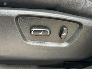 Grey Opel Antara 2013 in Panevezys, with an engine capacity of 2.20 L and mileage of 231 thousand km for 4799 €, photo 26 on AUTOMOTO.COM.LV
