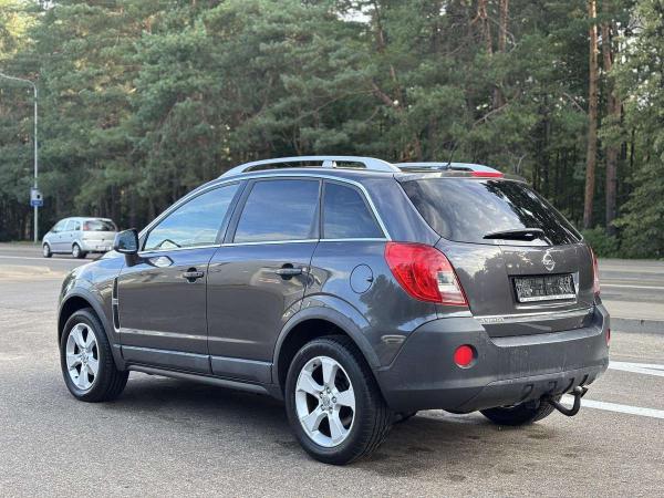 Pelēks Opel Antara 2013 Druskininkai, ar dzinēja tilpumu 2.23 L un nobraukumu 185 tūkst. km par 4899 €, foto 7 vietnē AUTOMOTO.COM.LV