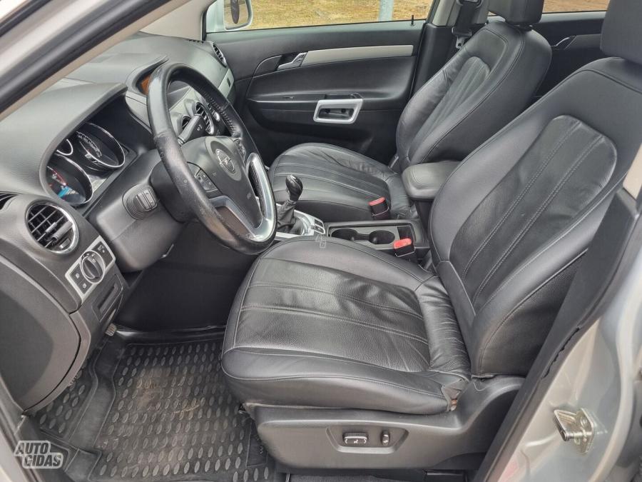 Pelēks Opel Antara 2014 Ignalina, ar dzinēja tilpumu 2.20 L un nobraukumu 208 tūkst. km par 4950 €, foto 11 vietnē AUTOMOTO.COM.LV