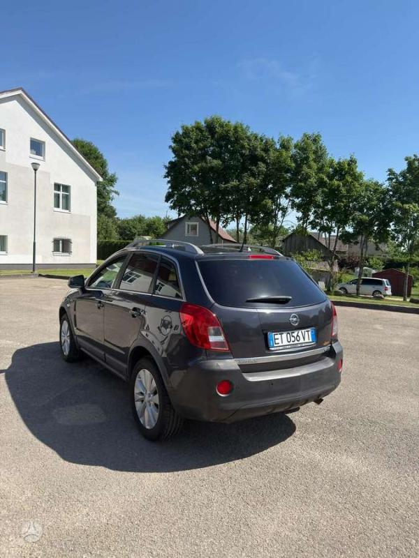 Grey Opel Antara 2014 in Silale, with an engine capacity of 2.23 L and mileage of 158 thousand km for 5000 €, photo 5 on AUTOMOTO.COM.LV