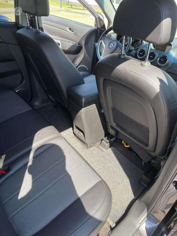 Grey Opel Antara 2014 in Silale, with an engine capacity of 2.23 L and mileage of 158 thousand km for 5000 €, photo 10 on AUTOMOTO.COM.LV