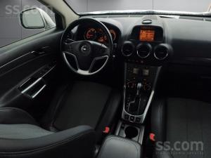 Grey Opel Antara 2012 in Riga, with an engine capacity of 2.20 L and mileage of 219 thousand km for 3980 €, photo 11 on AUTOMOTO.COM.LV