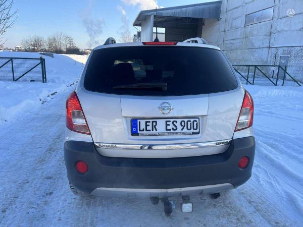 Grey Opel Antara 2012 in Vilnius, with an engine capacity of 2.20 L and mileage of 147 thousand km for 5950 €, photo 5 on AUTOMOTO.COM.LV