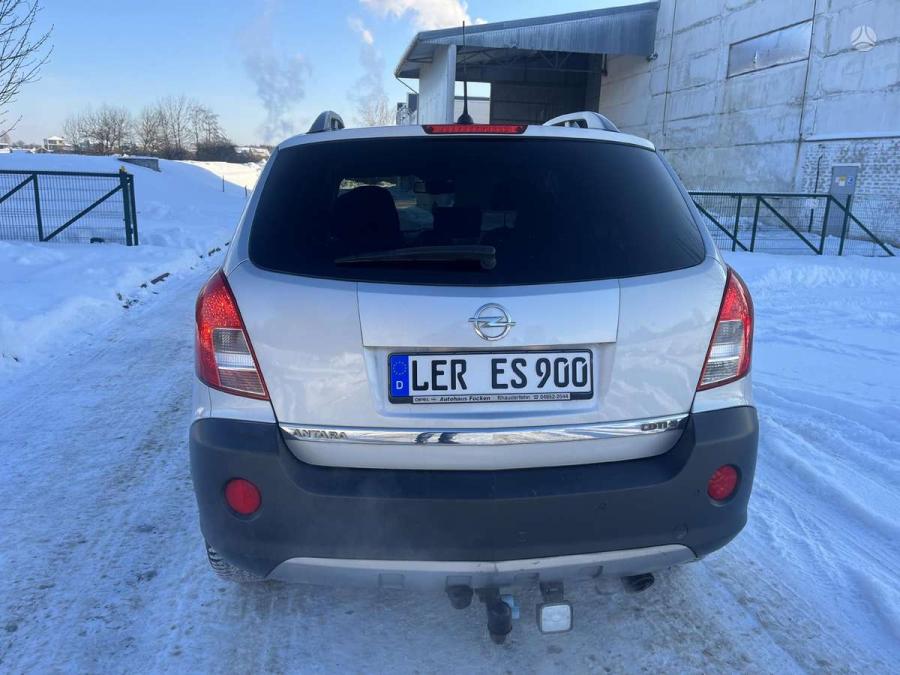 Grey Opel Antara 2012 in Vilnius, with an engine capacity of 2.20 L and mileage of 147 thousand km for 5950 €, photo 5 on AUTOMOTO.COM.LV