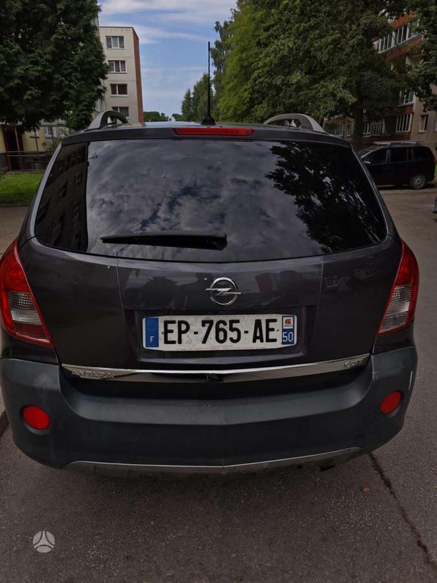 Pelēks Opel Antara 2012 Klaipėda, ar dzinēja tilpumu 2.20 L un nobraukumu 242 tūkst. km par 3850 €, foto 4 vietnē AUTOMOTO.COM.LV