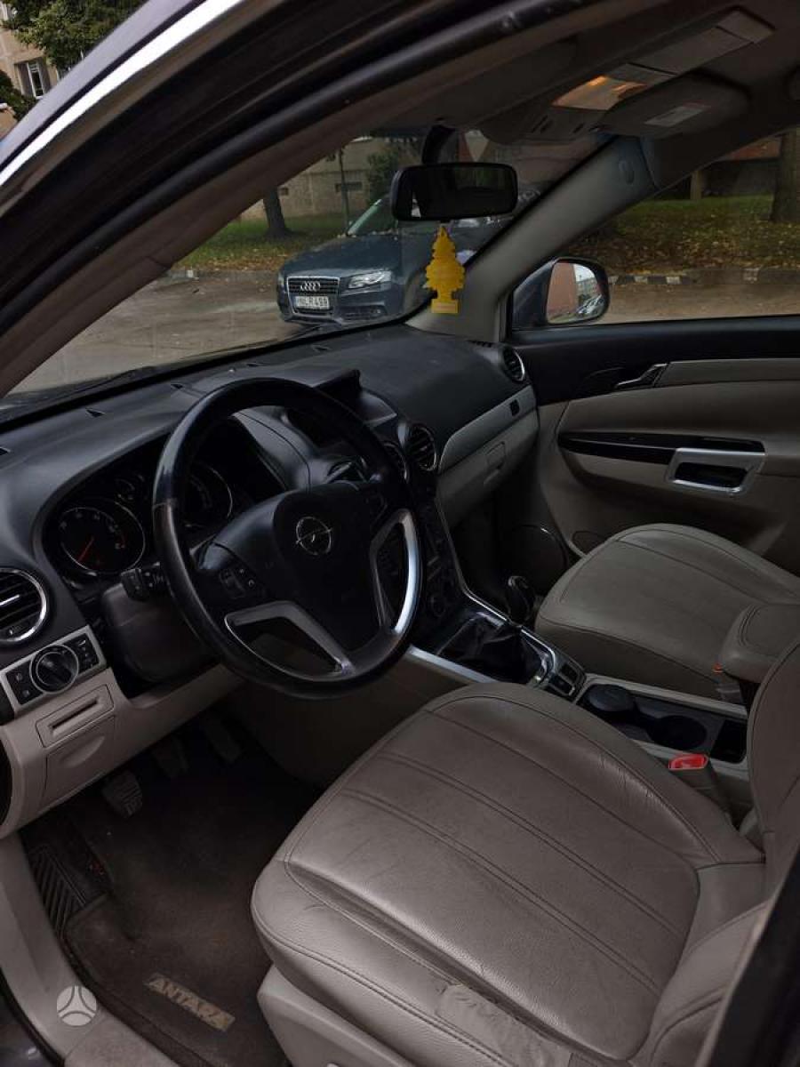 Pelēks Opel Antara 2012 Klaipėda, ar dzinēja tilpumu 2.20 L un nobraukumu 242 tūkst. km par 3850 €, foto 5 vietnē AUTOMOTO.COM.LV