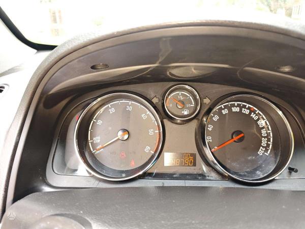 Pelēks Opel Antara 2012 Klaipėda, ar dzinēja tilpumu 2.20 L un nobraukumu 242 tūkst. km par 3850 €, foto 8 vietnē AUTOMOTO.COM.LV