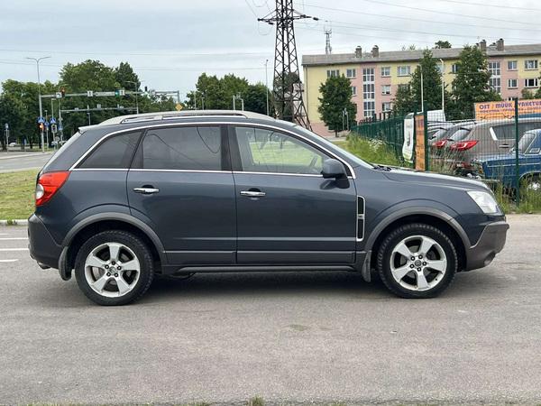 Grey Opel Antara 2007 in Narva, with an engine capacity of 2.00 L and mileage of 235 thousand km for 2499 €, photo 5 on AUTOMOTO.COM.LV