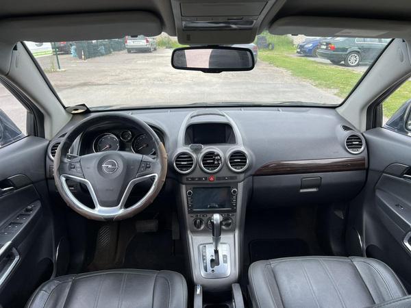 Grey Opel Antara 2007 in Narva, with an engine capacity of 2.00 L and mileage of 235 thousand km for 2499 €, photo 9 on AUTOMOTO.COM.LV