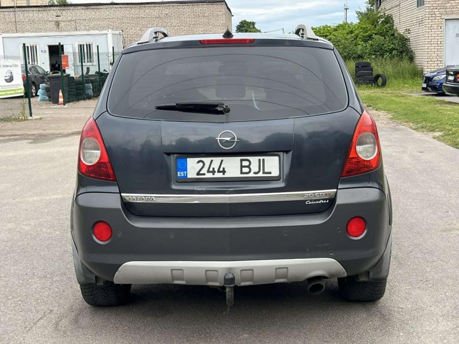 Pelēks Opel Antara 2007 Narva, ar dzinēja tilpumu 2.00 L un nobraukumu 235 tūkst. km par 2499 €, foto 19 vietnē AUTOMOTO.COM.LV
