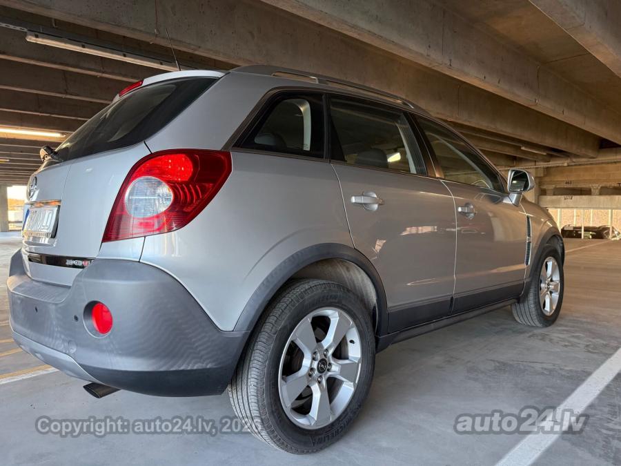 Grey Opel Antara 2009 in Tallinn, with an engine capacity of 2.00 L and mileage of 74 thousand km for 7000 €, photo 10 on AUTOMOTO.COM.LV