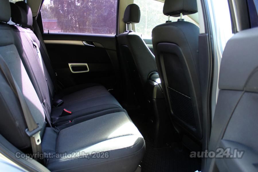 Grey Opel Antara 2009 in Tartu, with an engine capacity of 2.00 L and mileage of 278 thousand km for 2999 €, photo 7 on AUTOMOTO.COM.LV