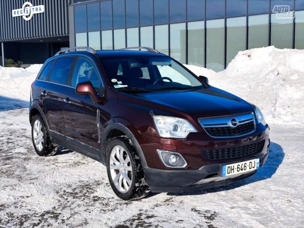 Red Opel Antara 2014 in Siauliai, with an engine capacity of 2.20 L and mileage of 197 thousand km for 6550 €, photo 1 on AUTOMOTO.COM.LV