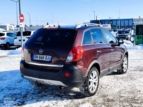 Red Opel Antara 2014 in Siauliai, with an engine capacity of 2.20 L and mileage of 197 thousand km for 6550 €, photo 4 on AUTOMOTO.COM.LV