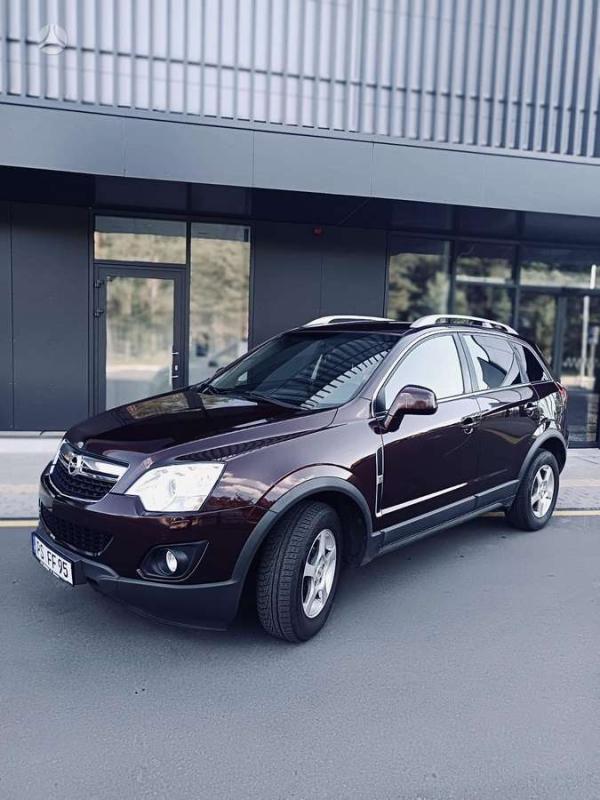 Red Opel Antara 2015 in Utena, with an engine capacity of 2.23 L and mileage of 226 thousand km for 7950 €, photo 6 on AUTOMOTO.COM.LV