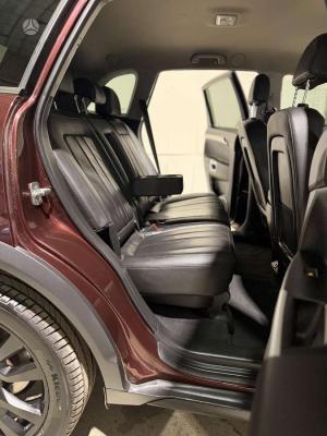 Red Opel Antara 2015 in Klaipeda, with an engine capacity of 2.23 L and mileage of 195 thousand km for 6999 €, photo 11 on AUTOMOTO.COM.LV