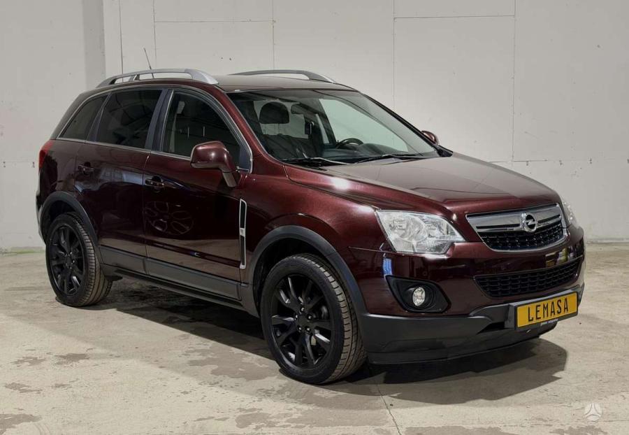 Red Opel Antara 2015 in Klaipeda, with an engine capacity of 2.23 L and mileage of 195 thousand km for 6999 €, photo 15 on AUTOMOTO.COM.LV