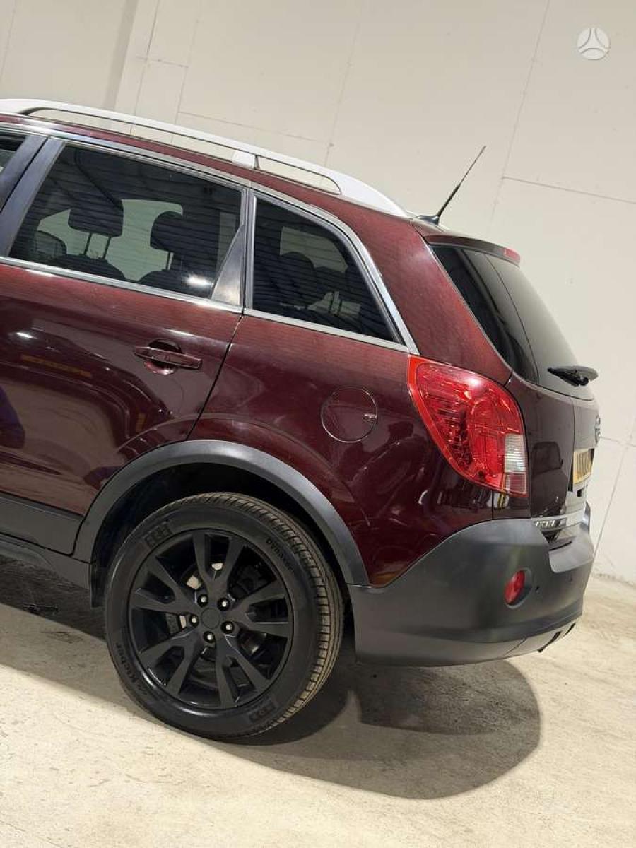 Red Opel Antara 2015 in Klaipeda, with an engine capacity of 2.23 L and mileage of 195 thousand km for 6999 €, photo 24 on AUTOMOTO.COM.LV