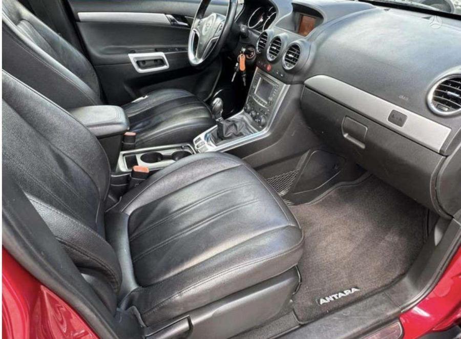 Red Opel Antara 2016 in Kaunas, with an engine capacity of 2.23 L and mileage of 203 thousand km for 7350 €, photo 20 on AUTOMOTO.COM.LV