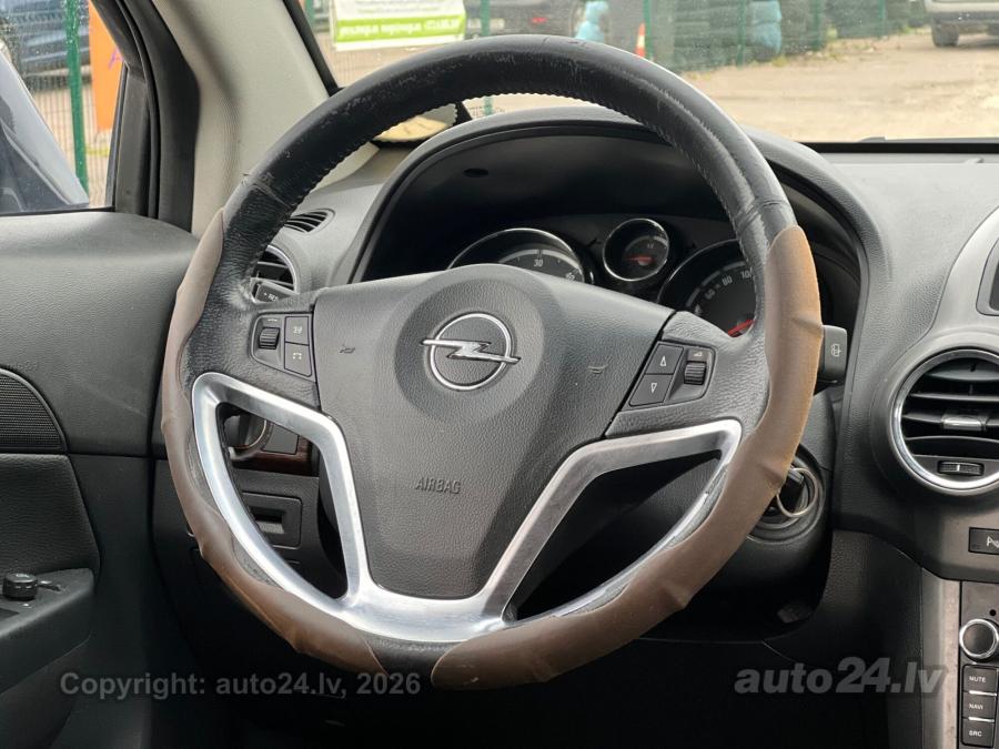 Opel Antara 2007 Narva, ar dzinēja tilpumu 2.00 L un nobraukumu 235 tūkst. km par 2499 €, foto 13 vietnē AUTOMOTO.COM.LV