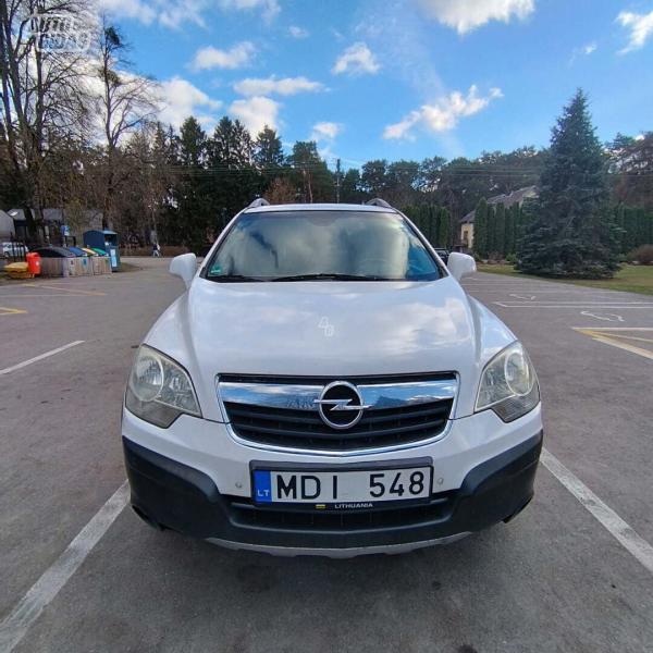 White Opel Antara 2008 in Kaunas, with an engine capacity of 2.00 L and mileage of 317 thousand km for 2950 €, photo 1 on AUTOMOTO.COM.LV
