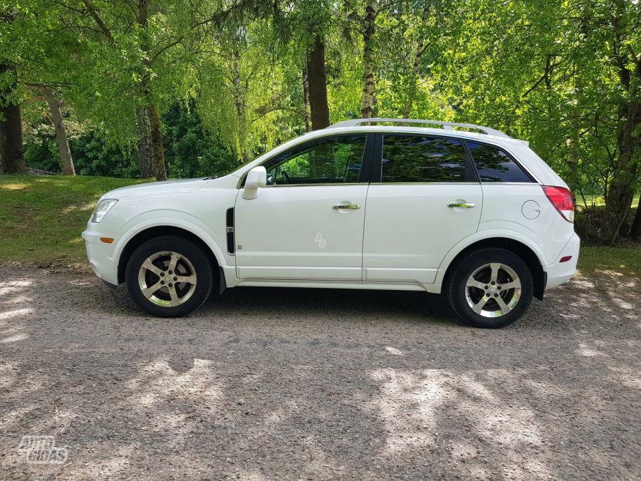 White Opel Antara 2009 in Vilnius, with an engine capacity of 3.60 L and mileage of 278 thousand km for 2699 €, photo 6 on AUTOMOTO.COM.LV