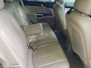 White Opel Antara 2009 in Vilnius, with an engine capacity of 3.60 L and mileage of 278 thousand km for 2699 €, photo 10 on AUTOMOTO.COM.LV