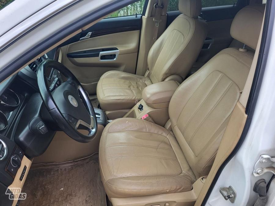 White Opel Antara 2009 in Vilnius, with an engine capacity of 3.60 L and mileage of 270 thousand km for 3300 €, photo 10 on AUTOMOTO.COM.LV