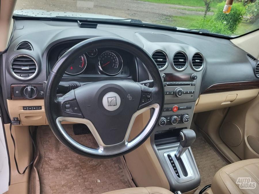 White Opel Antara 2009 in Vilnius, with an engine capacity of 3.60 L and mileage of 270 thousand km for 3300 €, photo 12 on AUTOMOTO.COM.LV