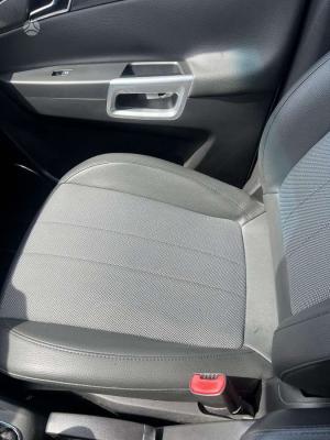 White Opel Antara 2010 in Panevezys, with an engine capacity of 1.99 L and mileage of 292 thousand km for 4100 €, photo 17 on AUTOMOTO.COM.LV