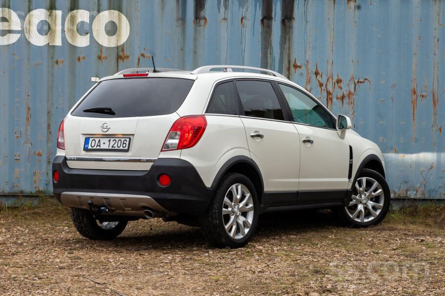 Balts Opel Antara 2011 Rīga, ar dzinēja tilpumu 2.20 L un nobraukumu 158 tūkst. km par 4800 €, foto 4 vietnē AUTOMOTO.COM.LV