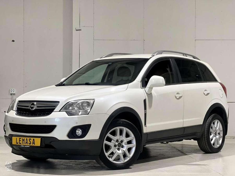 White Opel Antara 2011 in Klaipeda, with an engine capacity of 2.23 L and mileage of 244 thousand km for 4500 €, photo 5 on AUTOMOTO.COM.LV