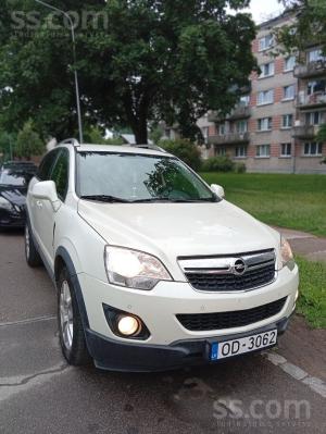 White Opel Antara 2011 in Riga, with an engine capacity of 2.20 L and mileage of 245 thousand km for 5300 €, photo  on AUTOMOTO.COM.LV