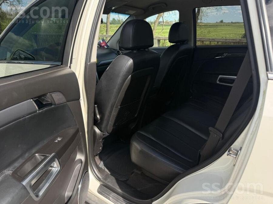 Белый Опель Антара 2011 в Лудза, объемом двигателя 2.20 л и пробегом 243 тыс. км за 3500 €, фото 9 на AUTOMOTO.COM.LV