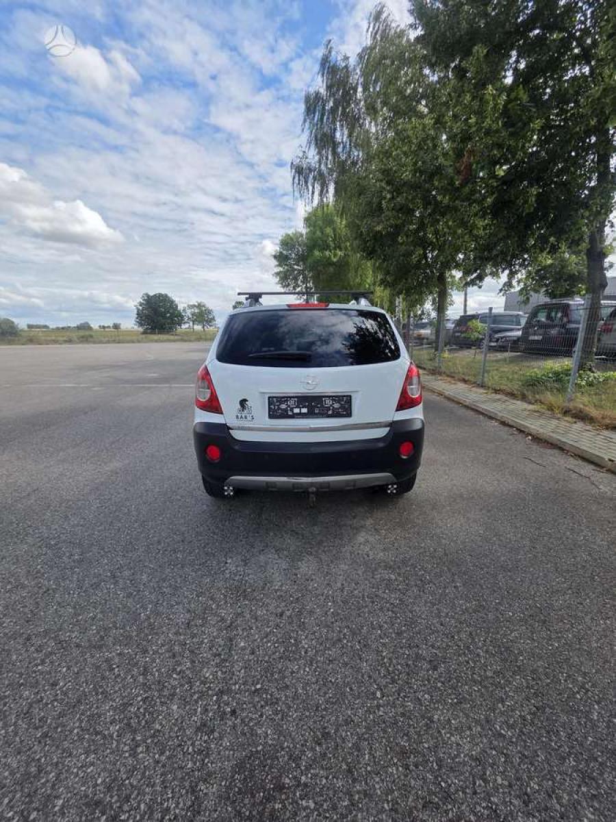 Balts Opel Antara 2011 Marijampole, ar dzinēja tilpumu 1.99 L un nobraukumu 252 tūkst. km par 3450 €, foto 6 vietnē AUTOMOTO.COM.LV