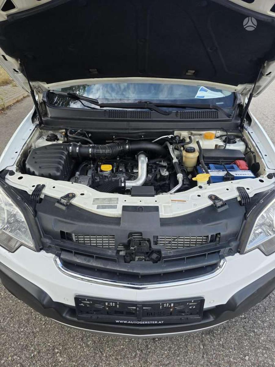 Balts Opel Antara 2011 Marijampole, ar dzinēja tilpumu 1.99 L un nobraukumu 252 tūkst. km par 3450 €, foto 17 vietnē AUTOMOTO.COM.LV