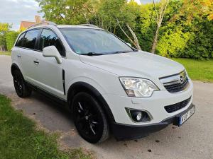 Balts Opel Antara 2011 Šauļi, ar dzinēja tilpumu 2.23 L un nobraukumu 264 tūkst. km par 4700 €, foto 3 vietnē AUTOMOTO.COM.LV