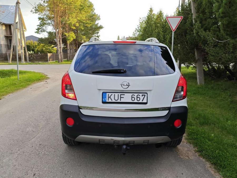 Balts Opel Antara 2011 Šauļi, ar dzinēja tilpumu 2.23 L un nobraukumu 264 tūkst. km par 4700 €, foto 6 vietnē AUTOMOTO.COM.LV