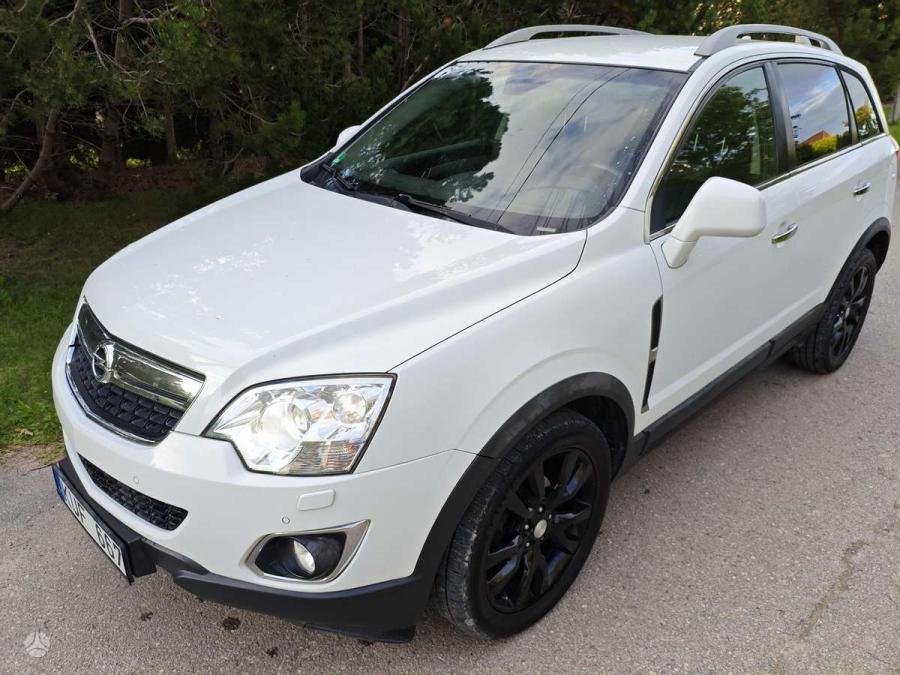 Balts Opel Antara 2011 Šauļi, ar dzinēja tilpumu 2.23 L un nobraukumu 264 tūkst. km par 4700 €, foto 10 vietnē AUTOMOTO.COM.LV