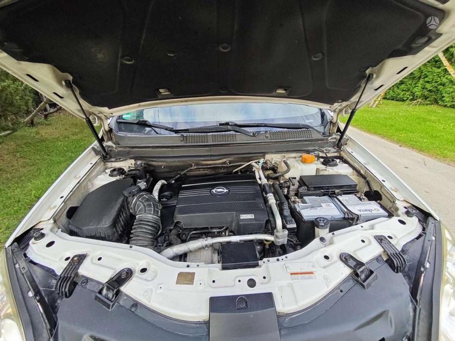 Balts Opel Antara 2011 Šauļi, ar dzinēja tilpumu 2.23 L un nobraukumu 264 tūkst. km par 4700 €, foto 24 vietnē AUTOMOTO.COM.LV