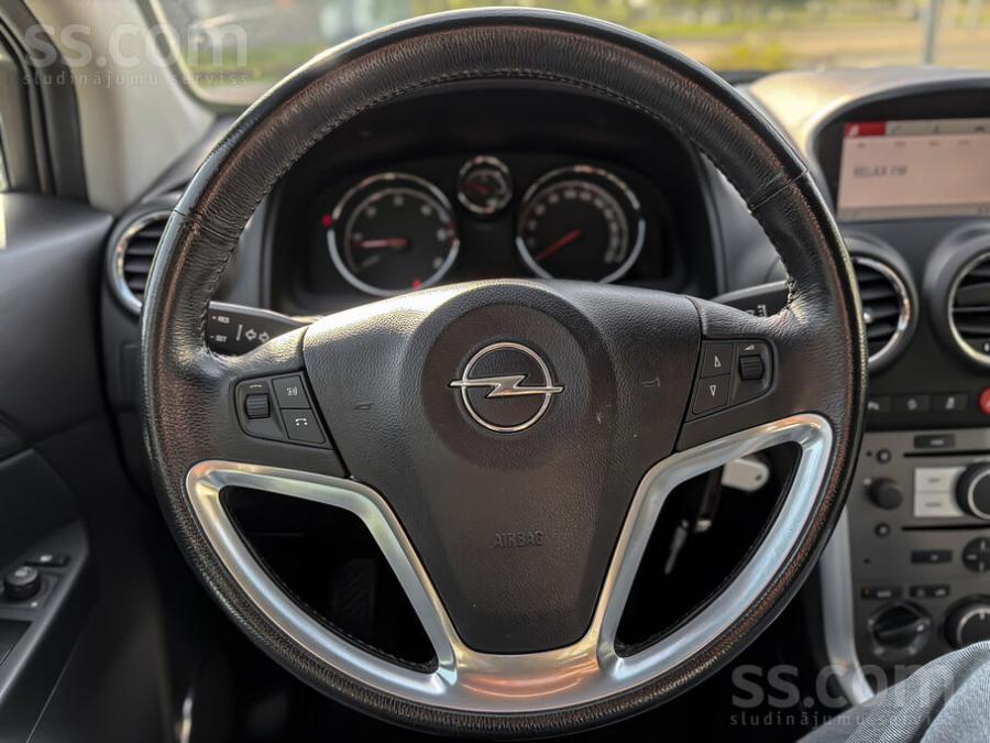 White Opel Antara 2011 in Jelgava, with an engine capacity of 2.20 L and mileage of 136 thousand km for 5700 €, photo 20 on AUTOMOTO.COM.LV