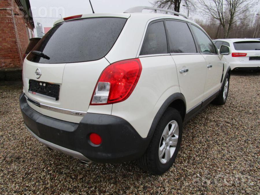 Balts Opel Antara 2012 Daugavpils, ar dzinēja tilpumu 2.20 L un nobraukumu 149 tūkst. km par 6990 €, foto 4 vietnē AUTOMOTO.COM.LV