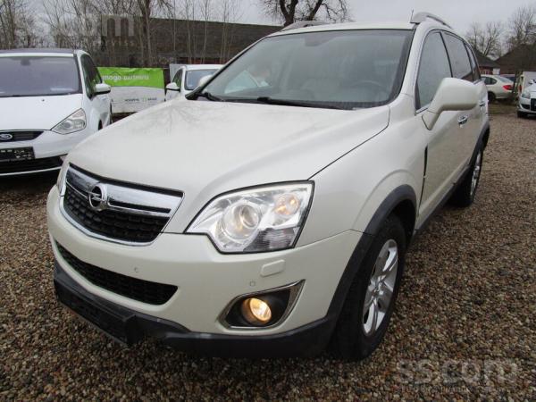 White Opel Antara 2012 in Daugavpils, with an engine capacity of 2.20 L and mileage of 149 thousand km for 6990 €, photo 8 on AUTOMOTO.COM.LV