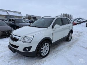White Opel Antara 2012 in Utena, with an engine capacity of 2.20 L and mileage of 219 thousand km for 5400 €, photo  on AUTOMOTO.COM.LV
